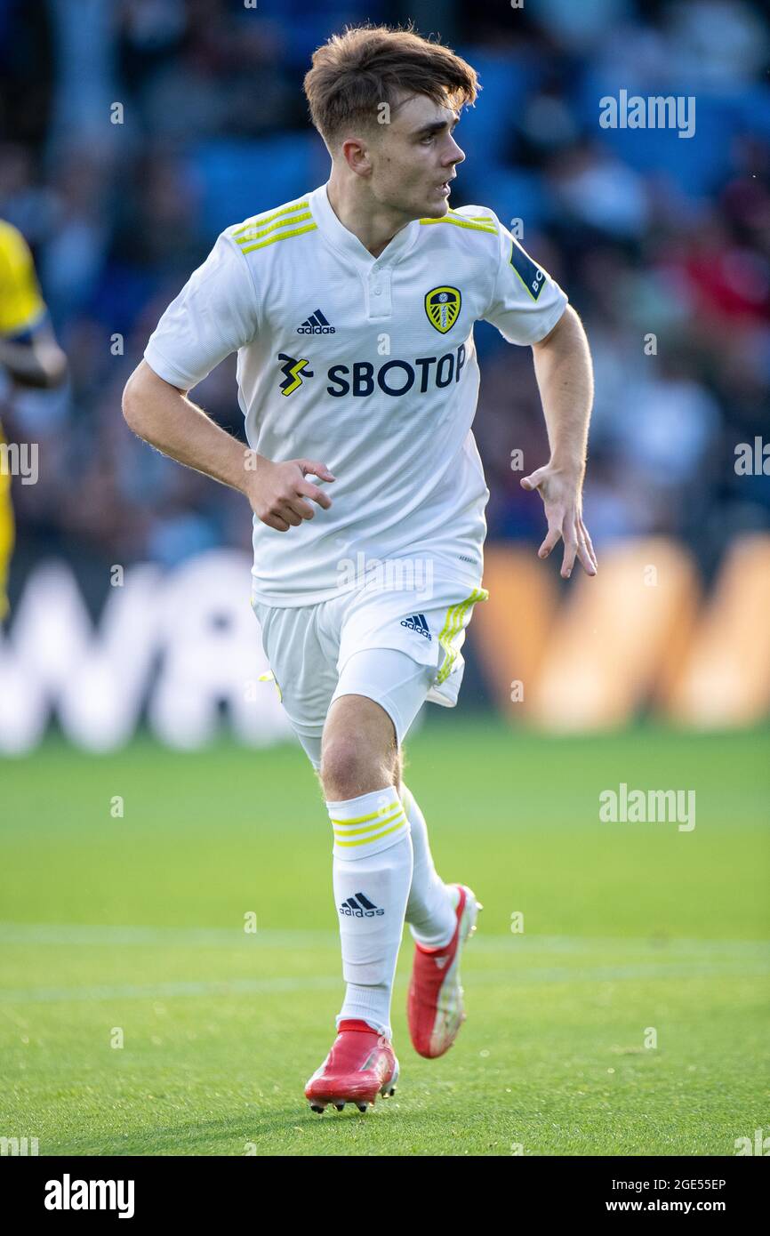 Lewis Bate of Leeds during the Premier League 2 Division 1 match ...