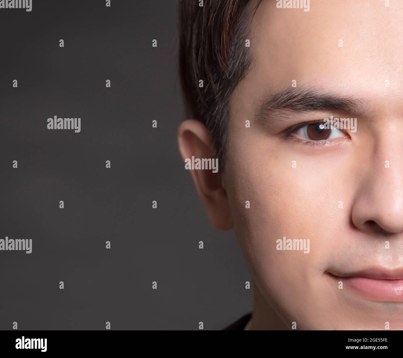 Asian guy face hi-res stock photography and images - Alamy