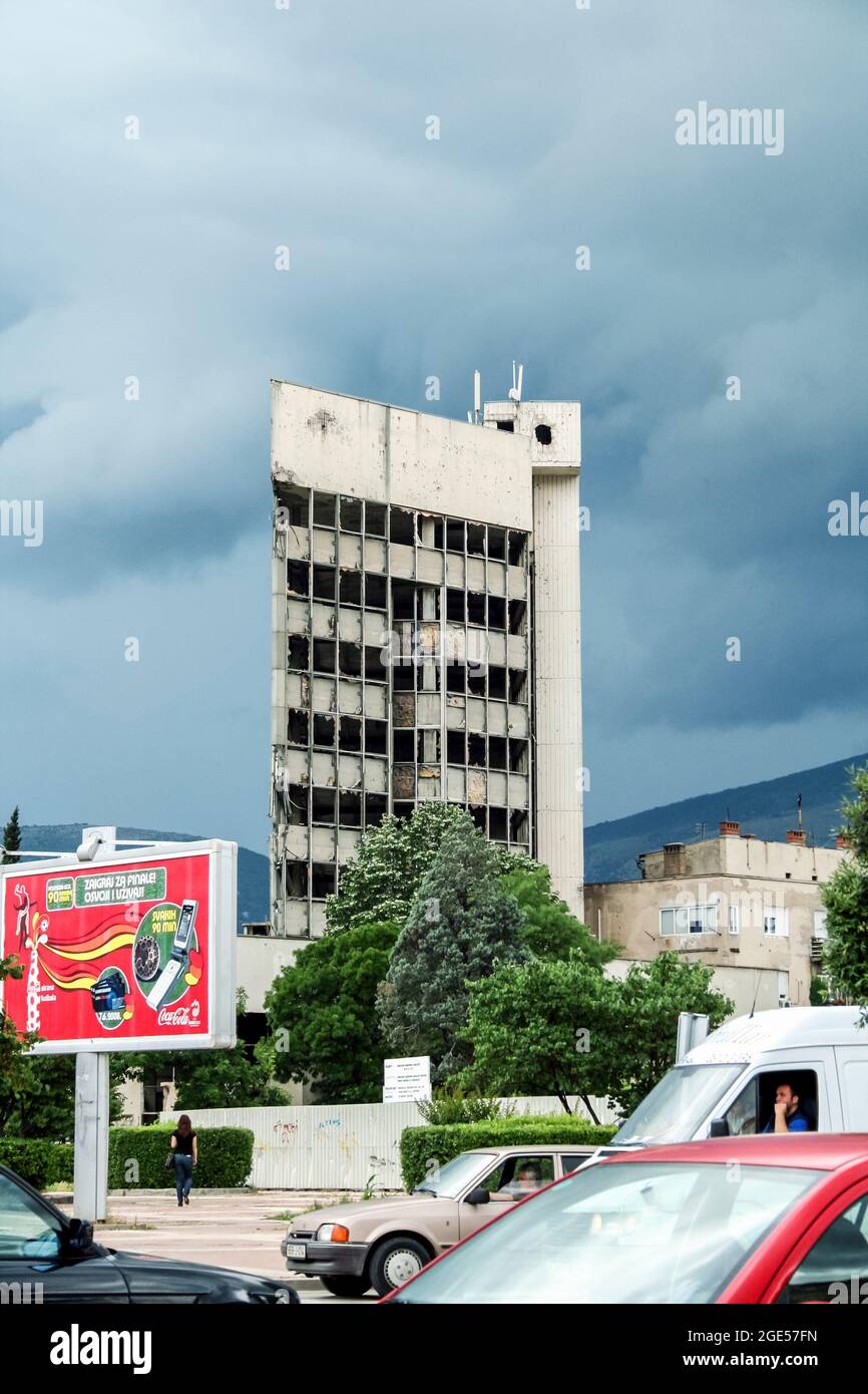 Sniper tower mostar hi-res stock photography and images - Alamy