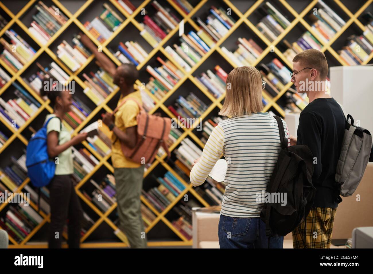 University students back library hi-res stock photography and images ...