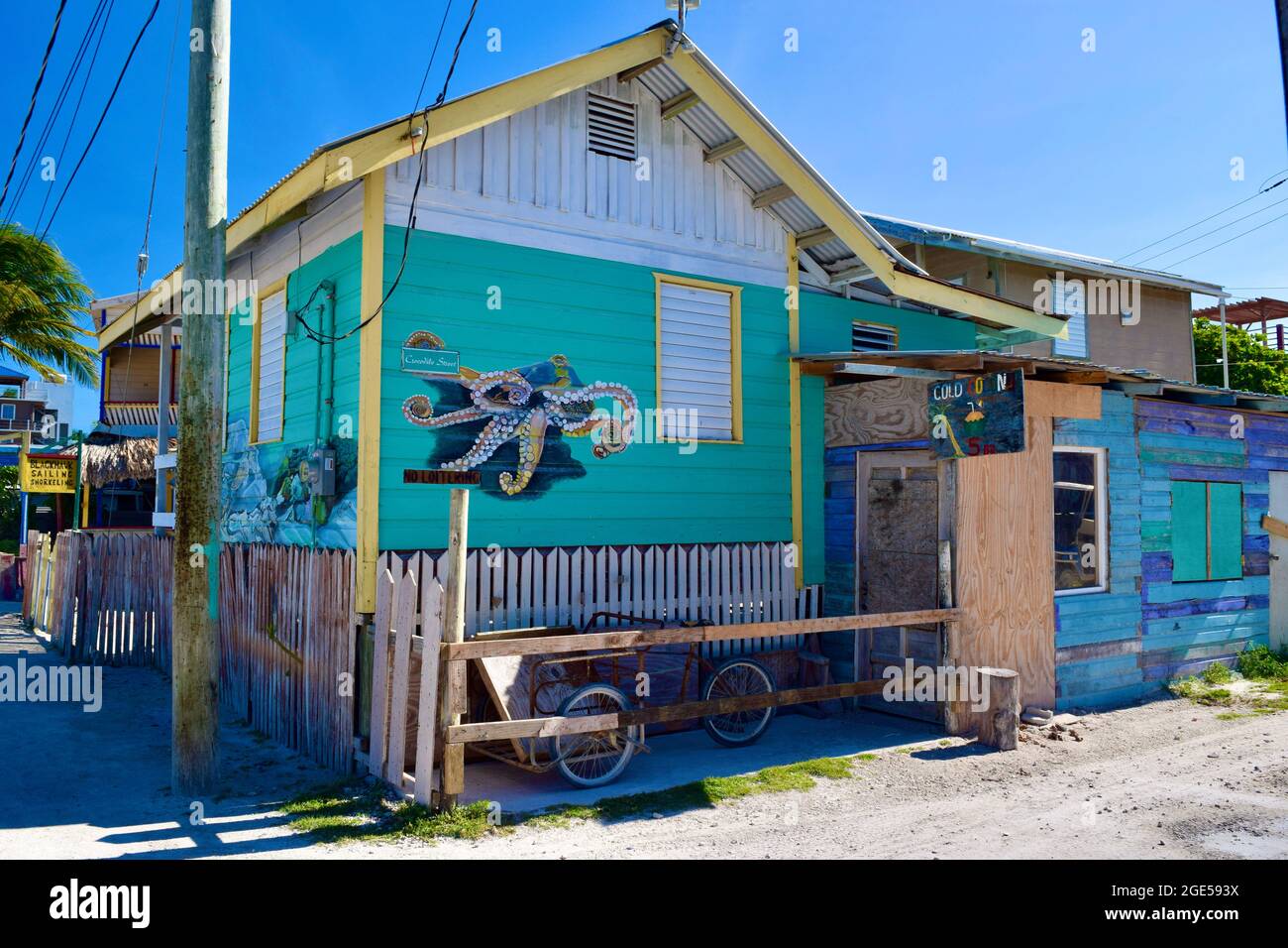 Colorful Caribbean architecture on a beautiful day on Caye Caulker ...