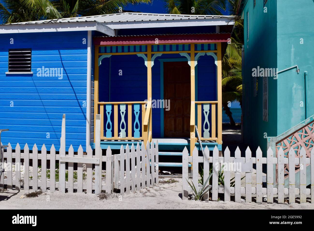 Caribbean colors hi-res stock photography and images - Alamy
