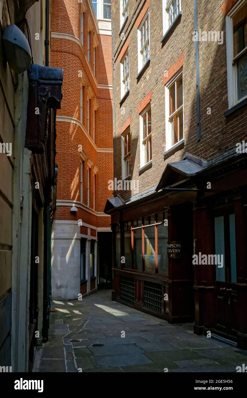 Castle Court, City of London, England Stock Photo - Alamy