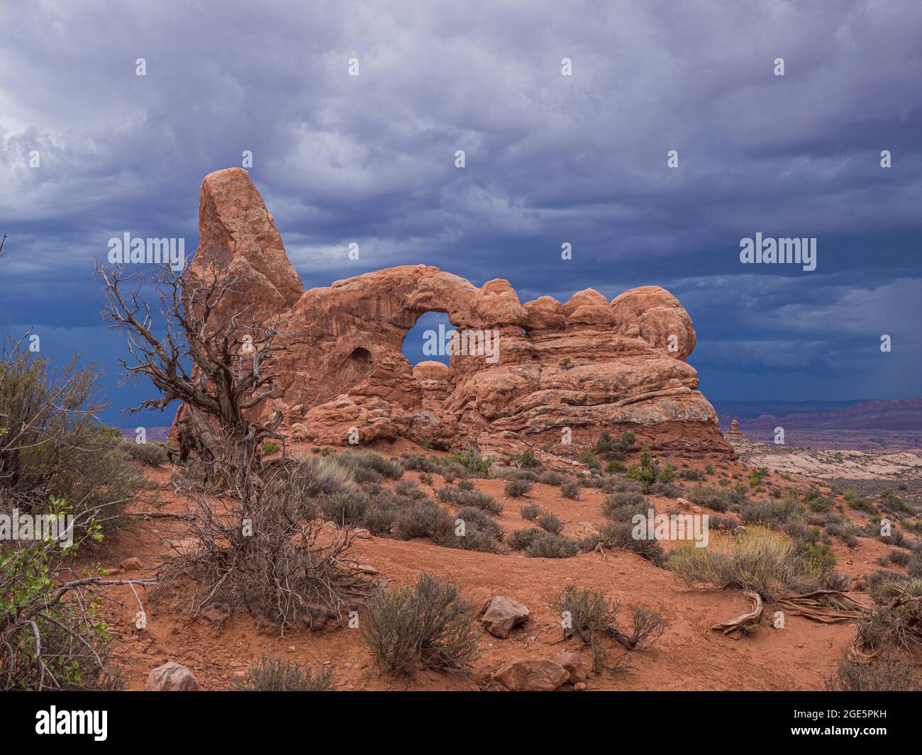 Selection of windows hi-res stock photography and images - Alamy