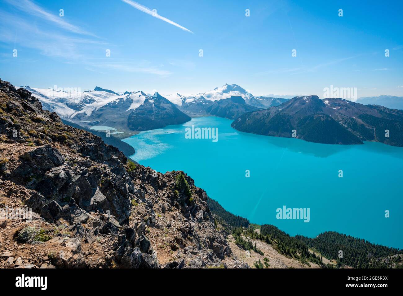 View from Panorama Ridge hiking trail, turquoise glacial Garibaldi Lake ...
