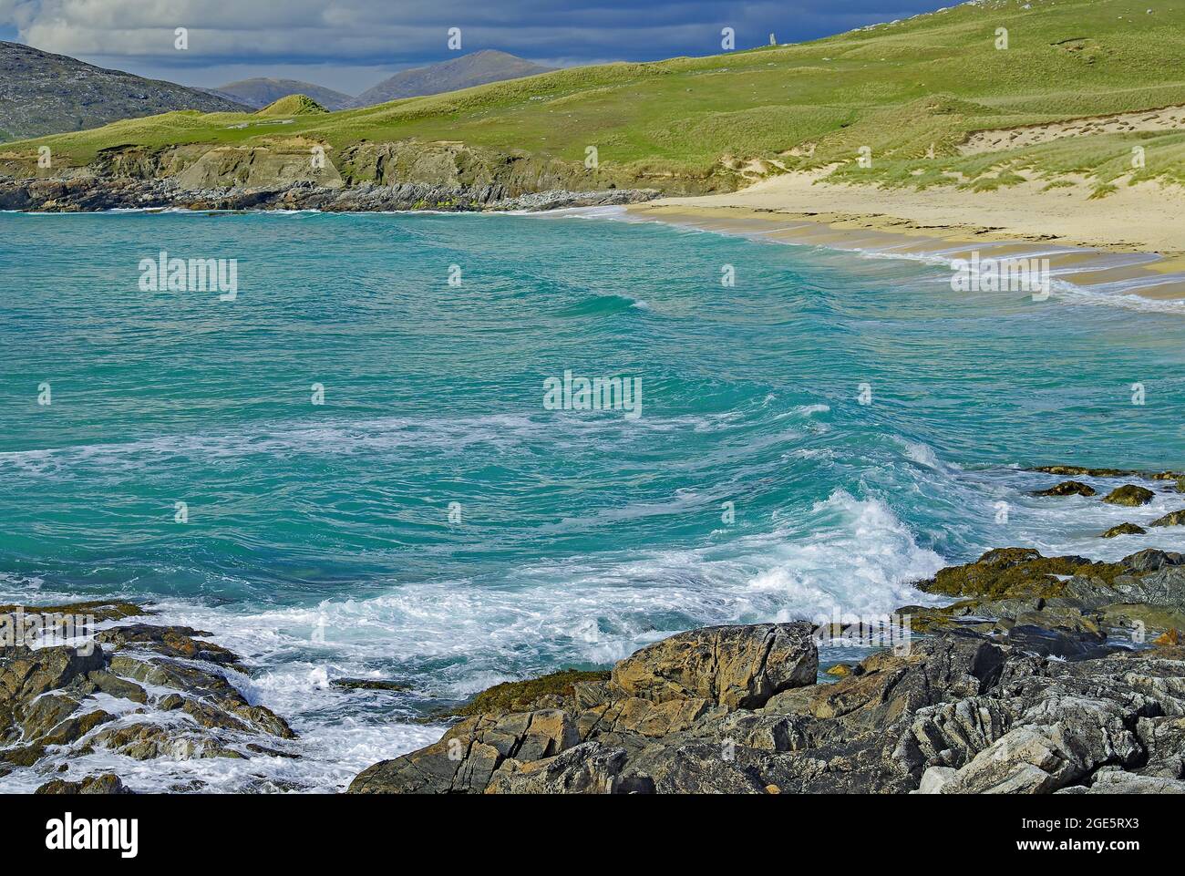 Wide beach with sand and dunes, Isle of Harris, Outer Hebrides ...