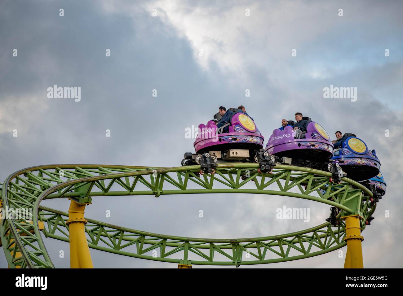 Toverland Rollercoasters Troy World Class Wooden Rollercoaster , Fenix ...