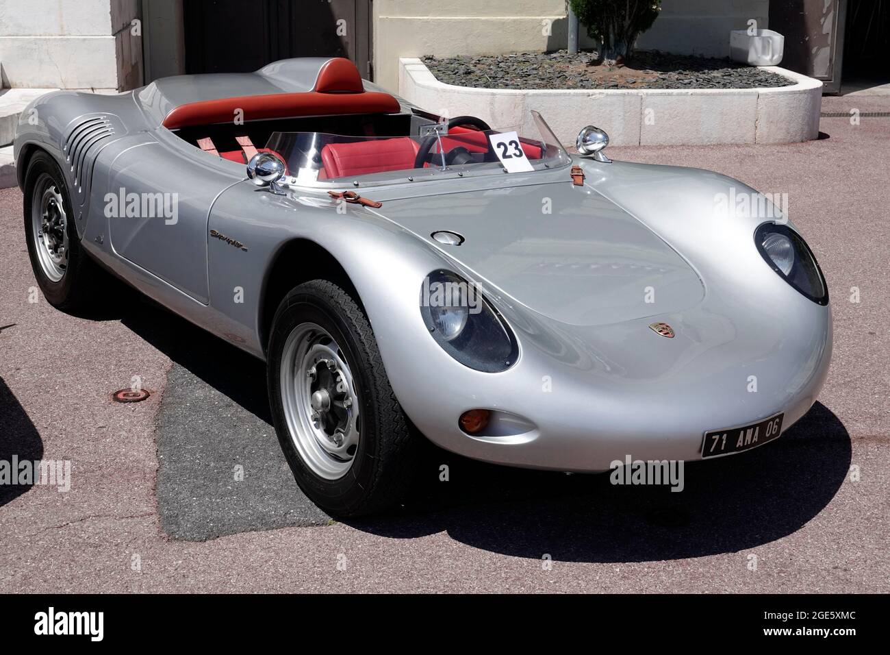 Sports car roadster Porsche 718 RSK Spyder, classic car, parked in front of the sea side of the ...