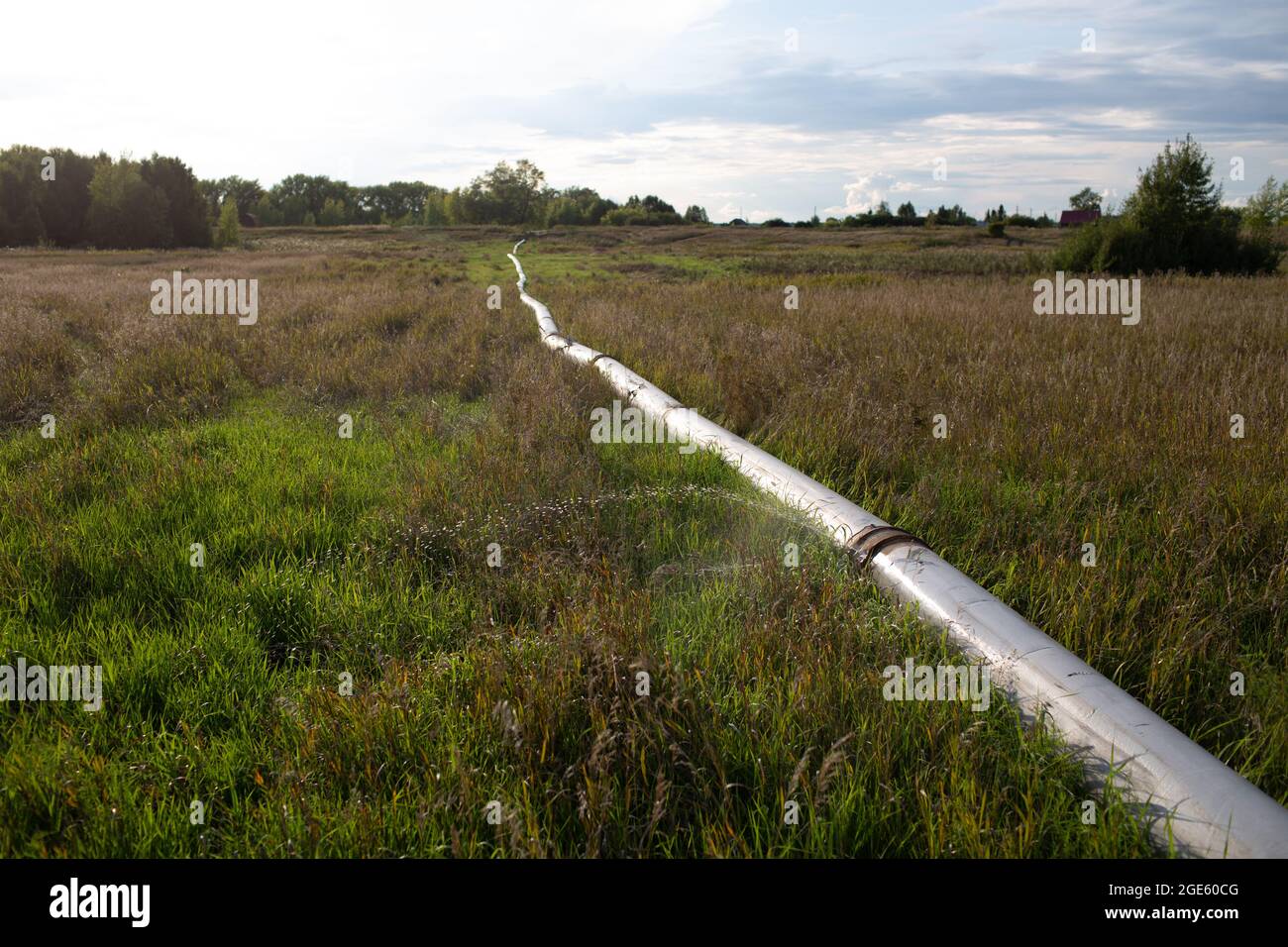 Leaking water pipe hi-res stock photography and images - Alamy