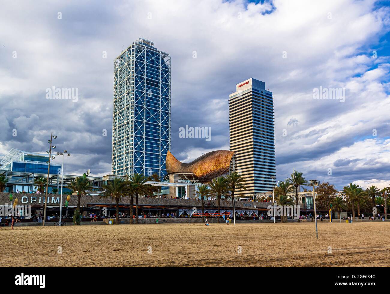Modern architecture in barcelona, spain hi-res stock photography and ...