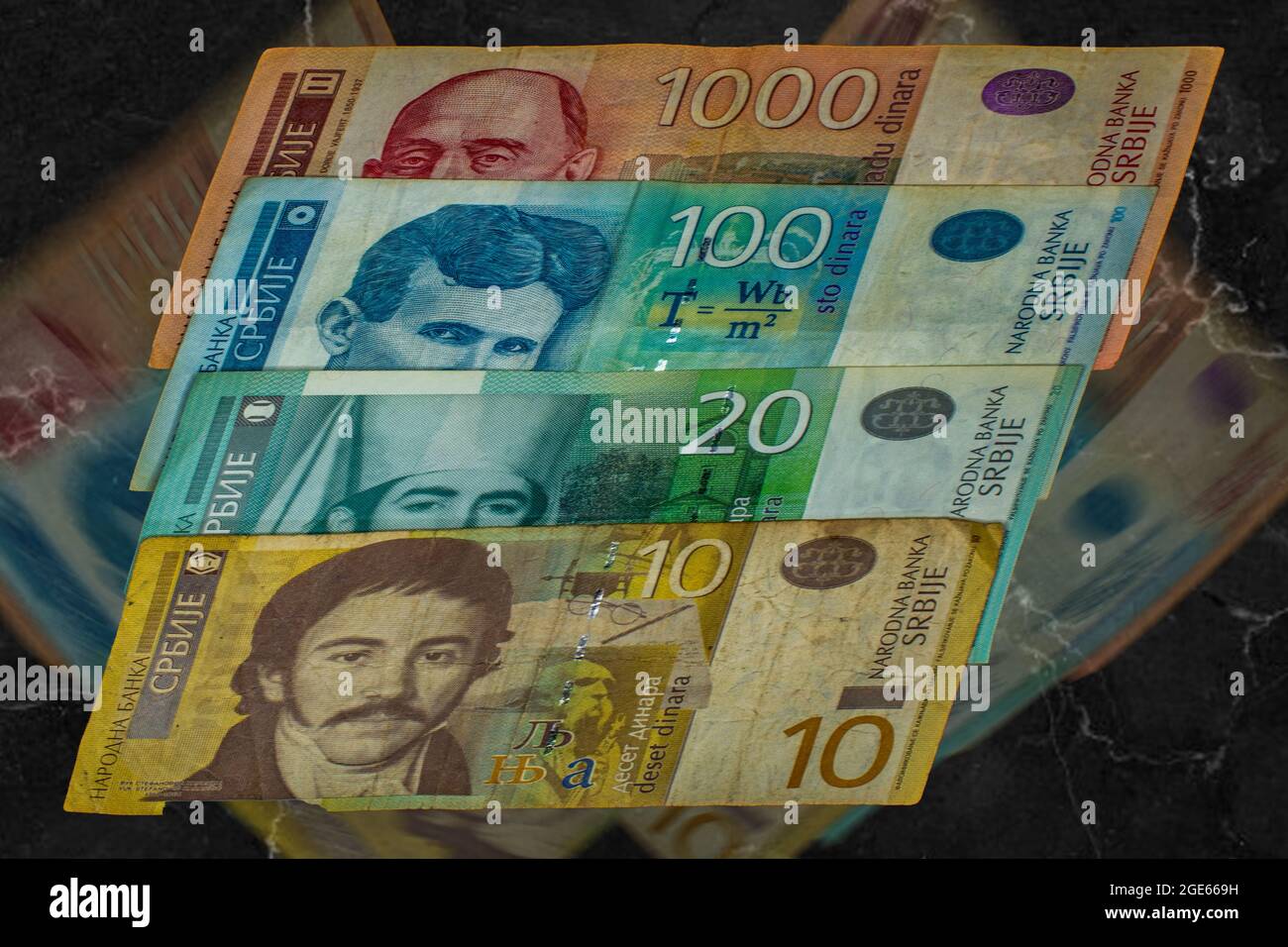 Financial : Serbian banknotes Stock Photo - Alamy
