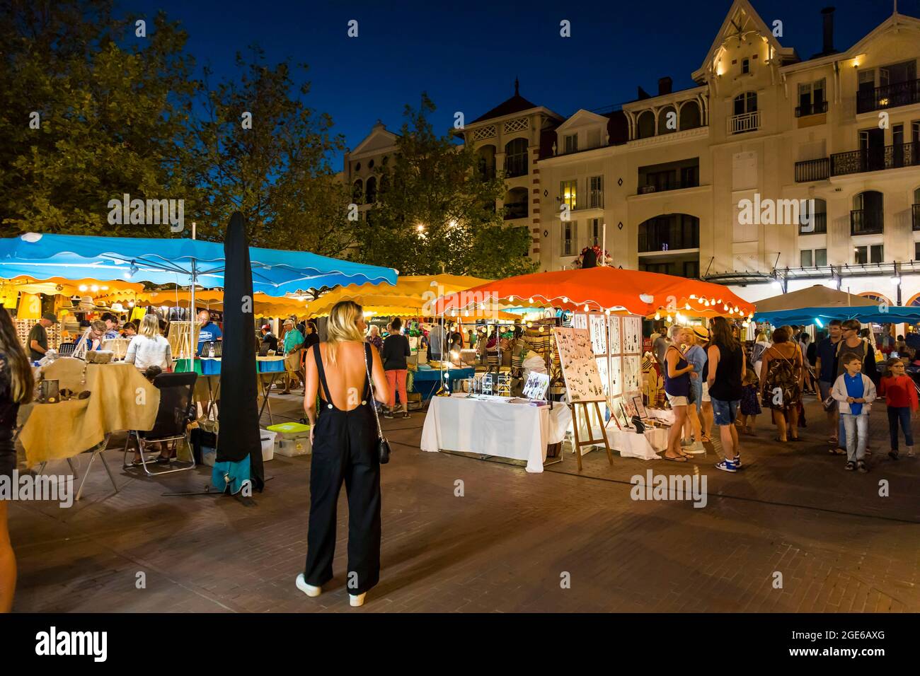 Arcachon (south western France): night market in summer in “Place des ...