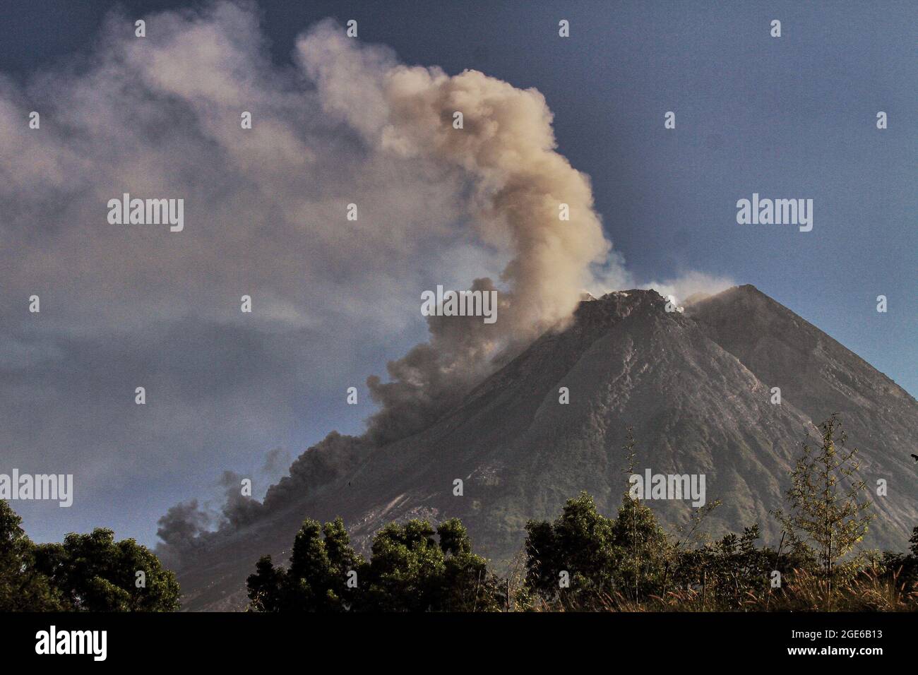This Picture Shows Mount Merapi Indonesias Most Active Volcano