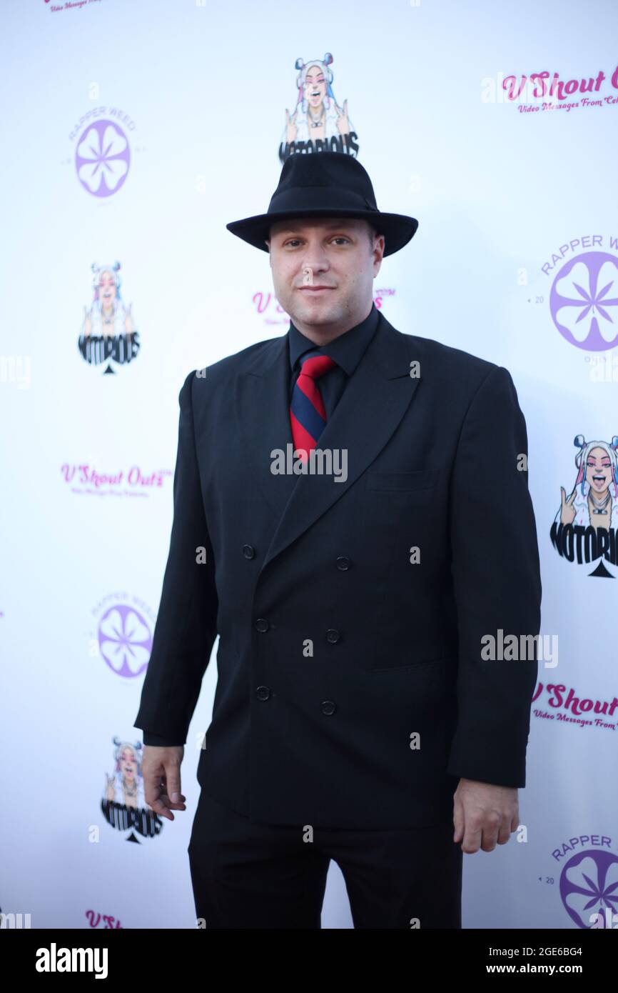 LOS ANGELES, CALIFORNIA - APRIL 6: Jason Holmes attends Ace Notorious ...