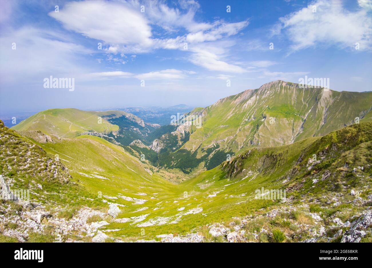Monte Priora in Montefortino (Italy) - The landscape summit of Mount ...