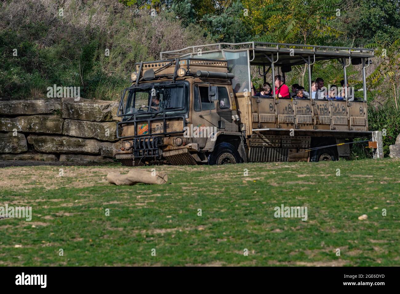 Zufari A Ride Into Africa CWOA Chessington World Of Adventure DLSR ...