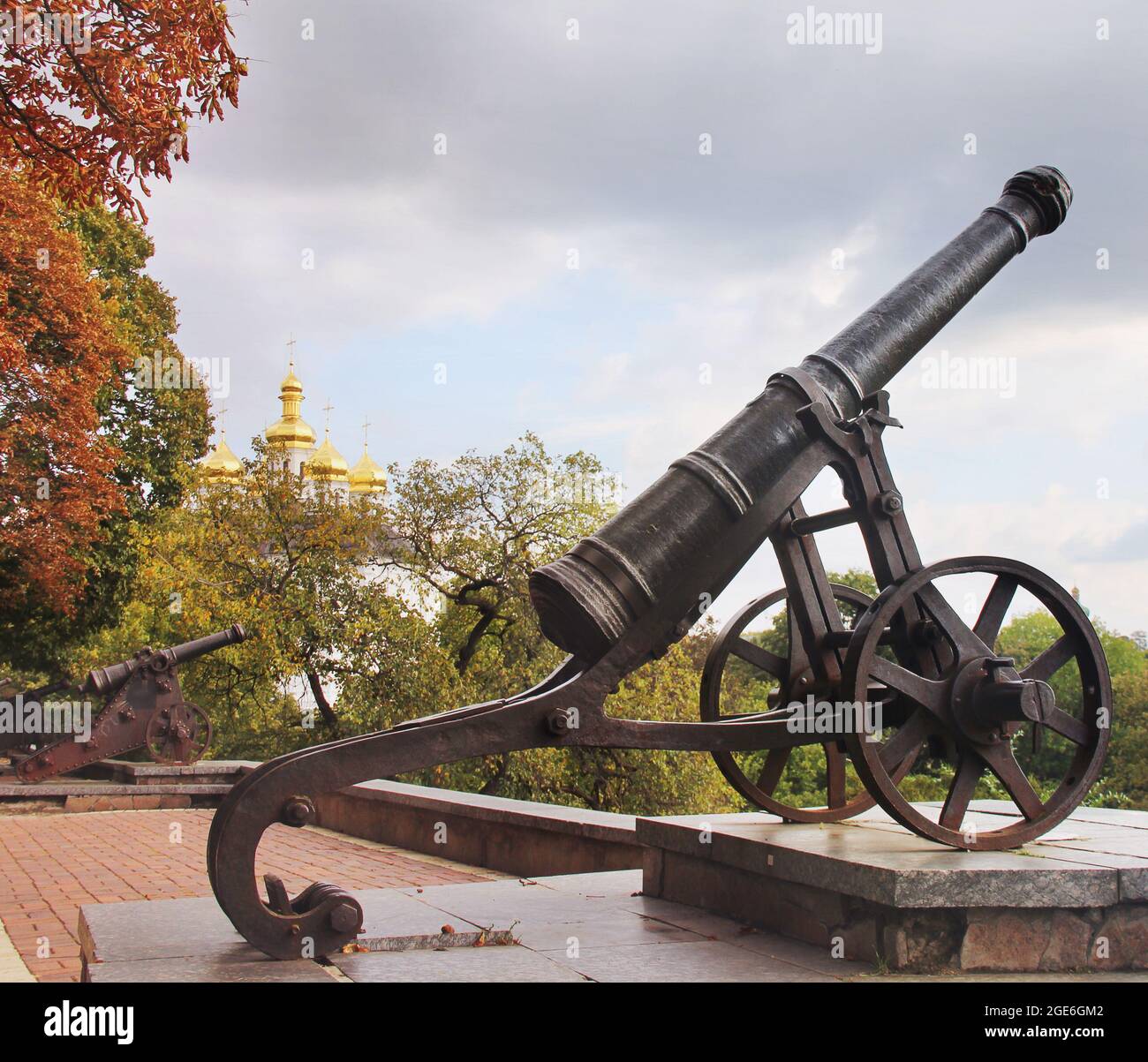 Indian cannons hi-res stock photography and images - Alamy