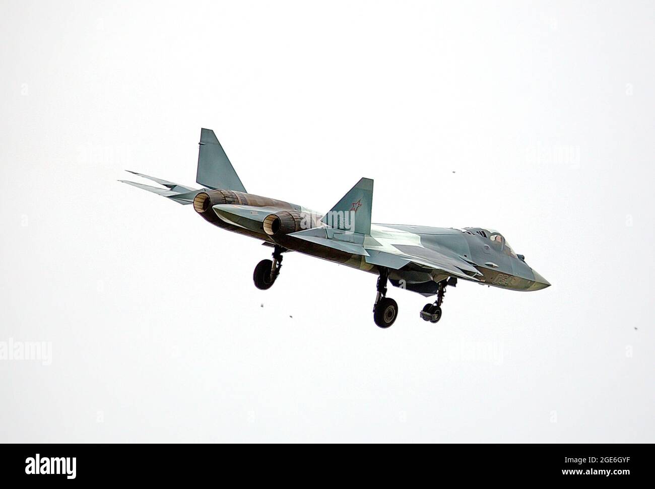Sukhoi su 57 hi-res stock photography and images - Alamy