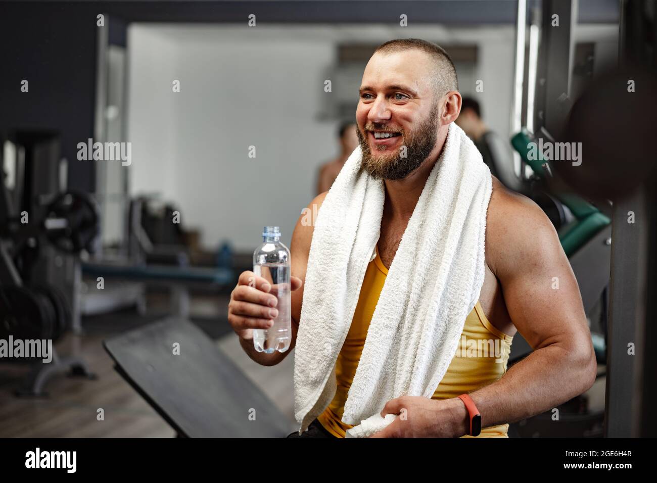 Portrait happy man lift heavy hi-res stock photography and images - Alamy