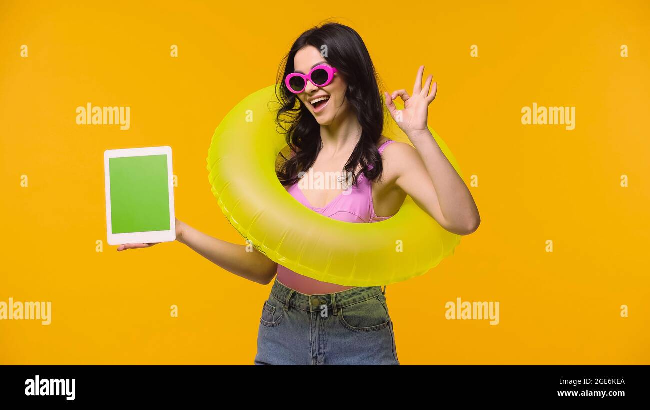 Ok sign green screen hi-res stock photography and images - Alamy