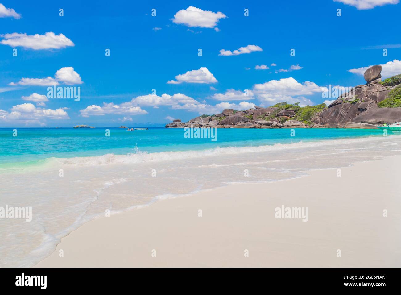 Beautiful sandy beach with wave crashing on sandy shore at Similan ...