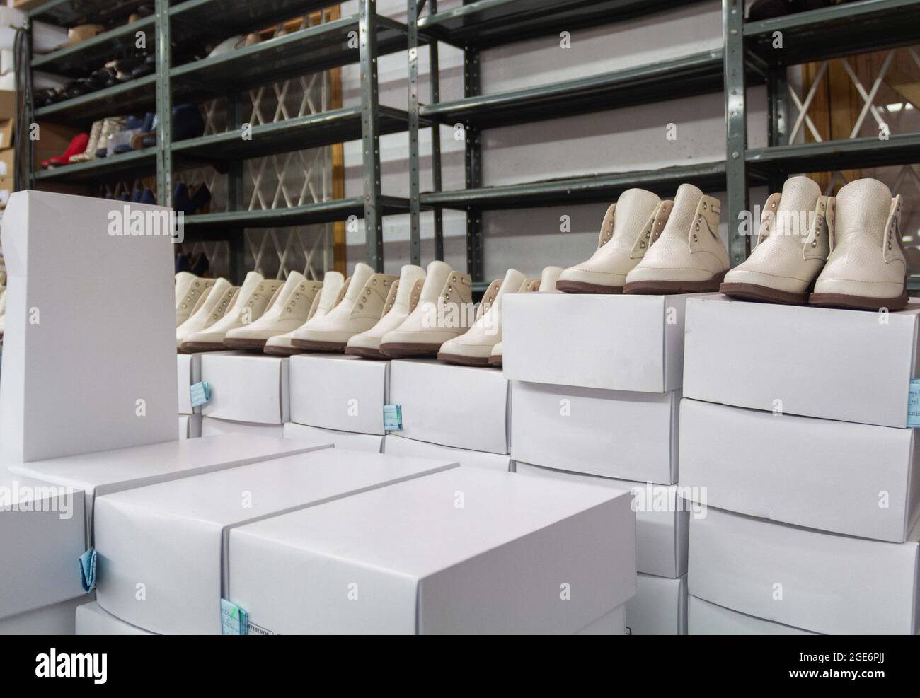 Ready shipment hi-res stock photography and images - Alamy