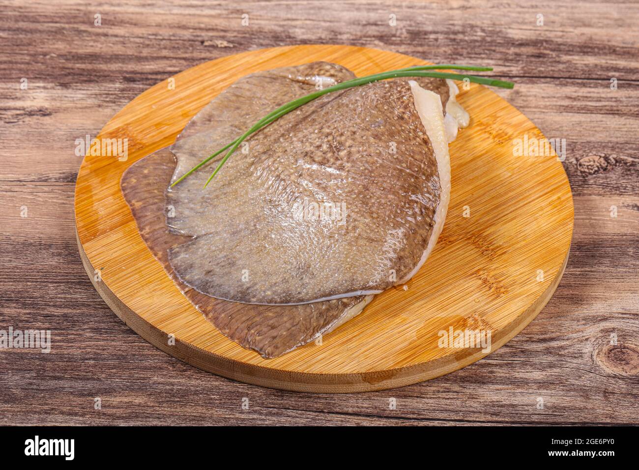 Raw stingray wings tasty fillet for cooking Stock Photo - Alamy