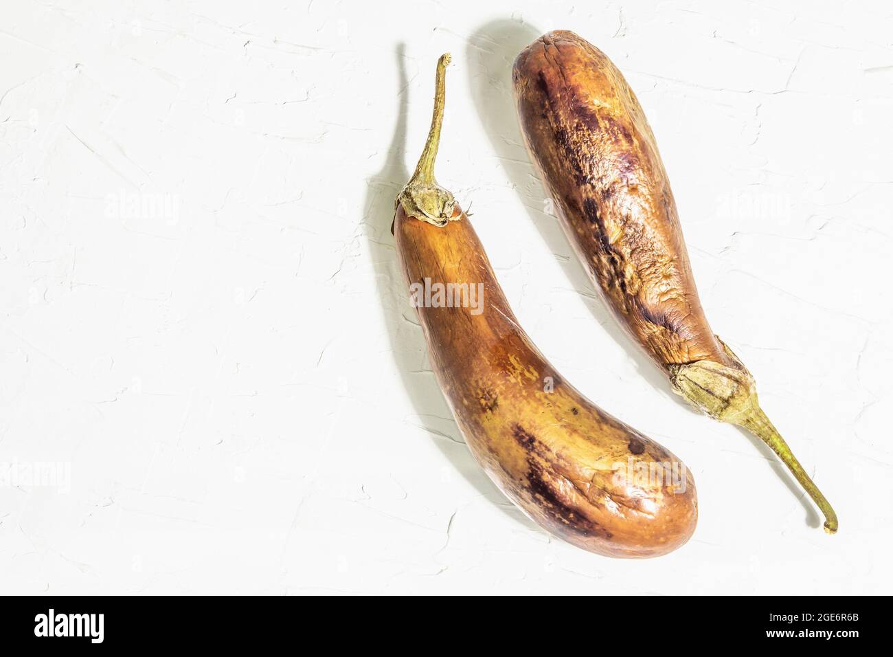 Eggplant mold hi-res stock photography and images - Alamy