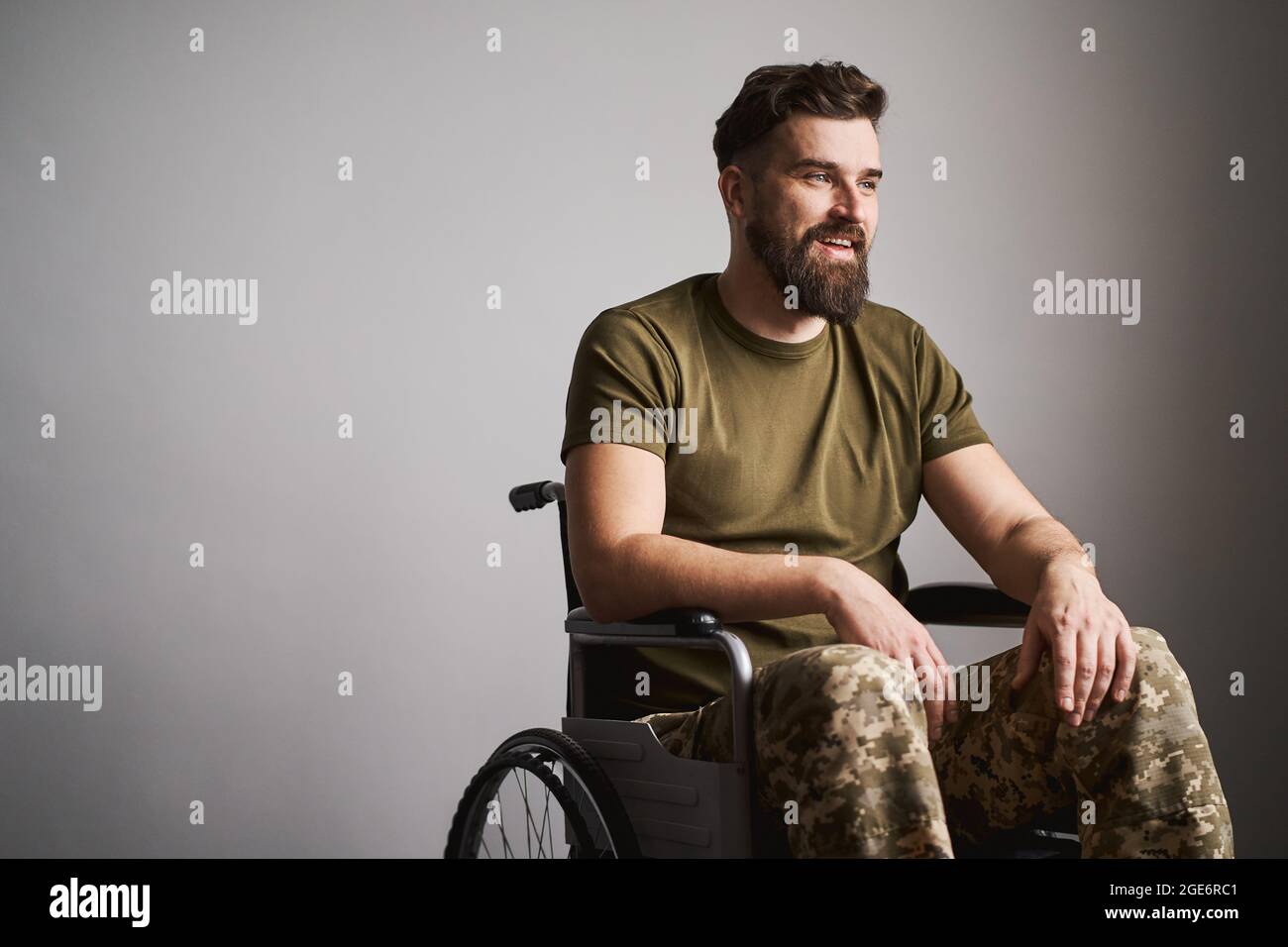 Disabled soldier house hi-res stock photography and images - Alamy