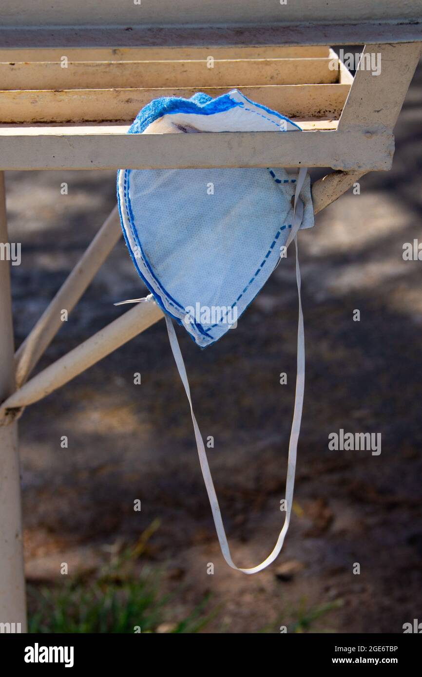 Medical waste trash can hi-res stock photography and images - Alamy