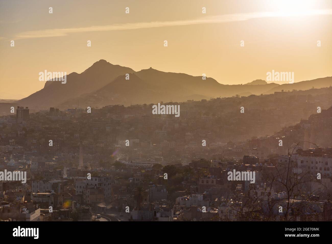 Taiz hi-res stock photography and images - Alamy
