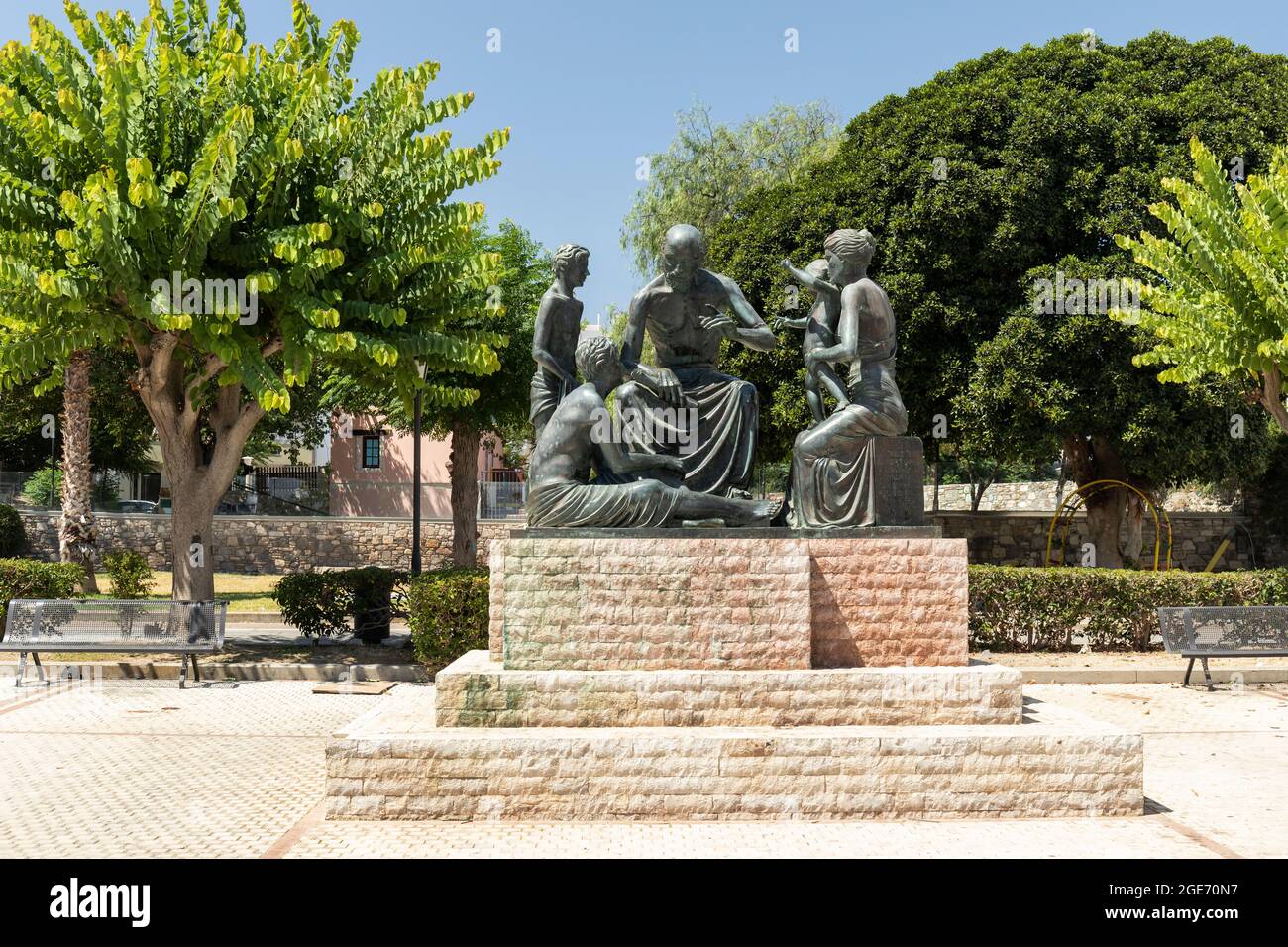 Statue of hippocrates hi-res stock photography and images - Alamy
