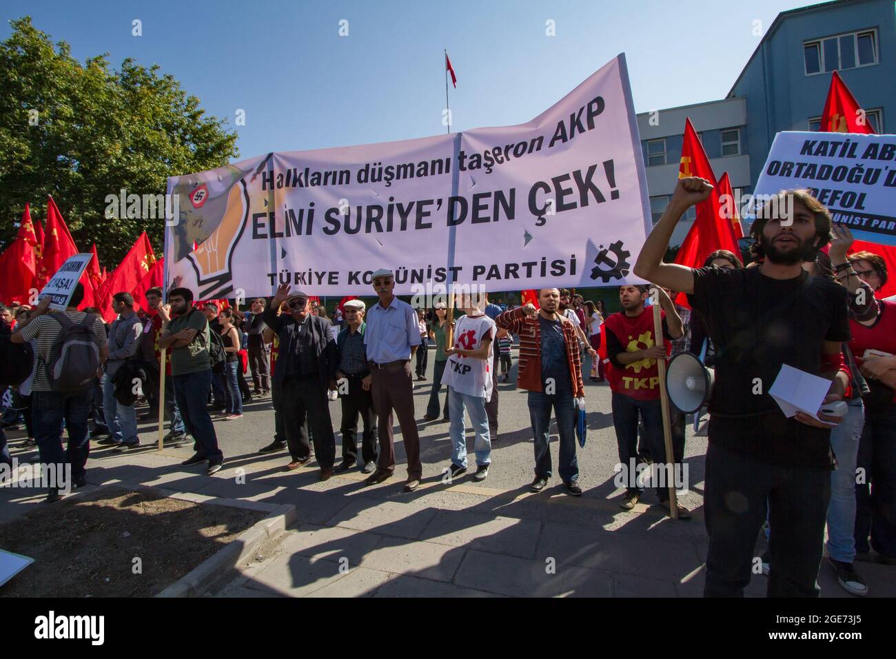 A banner of the Turkish Communist Party reading "AKP's subcontractors ...