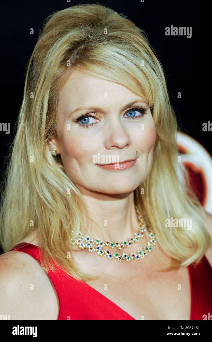 TV personality Jann Carl attends arrivals for Entertainment Tonight and ...