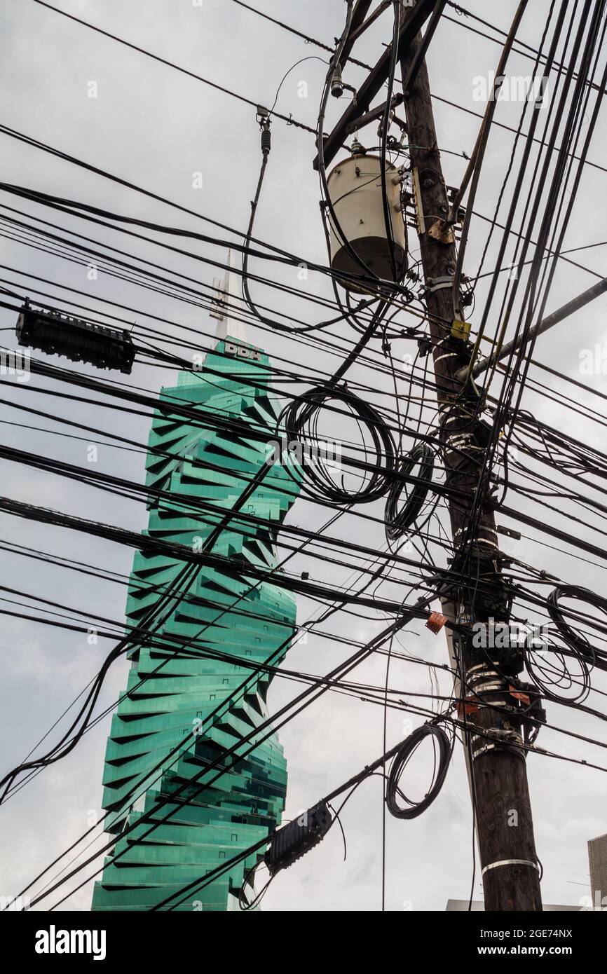 Tornillo building hi-res stock photography and images - Alamy