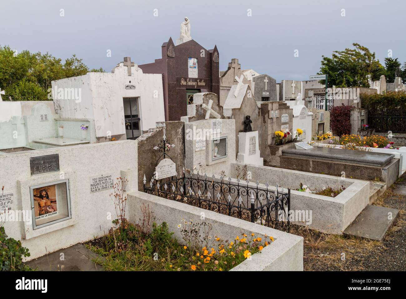 PUNTA ARENAS, CHILE - MARCH 3, 2015: Tombs and graves at a cemetery in ...