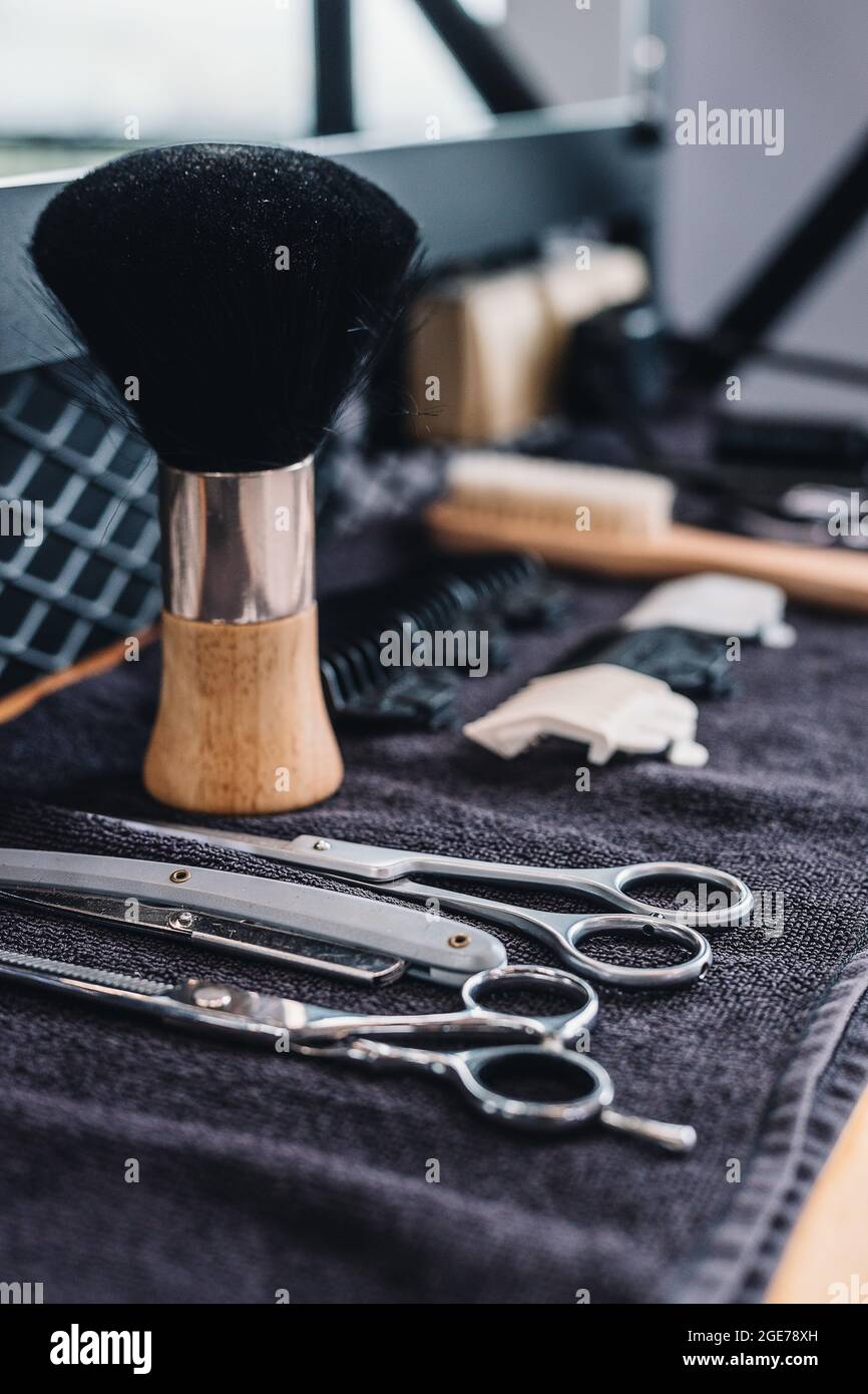 Barber tools hi-res stock photography and images - Alamy