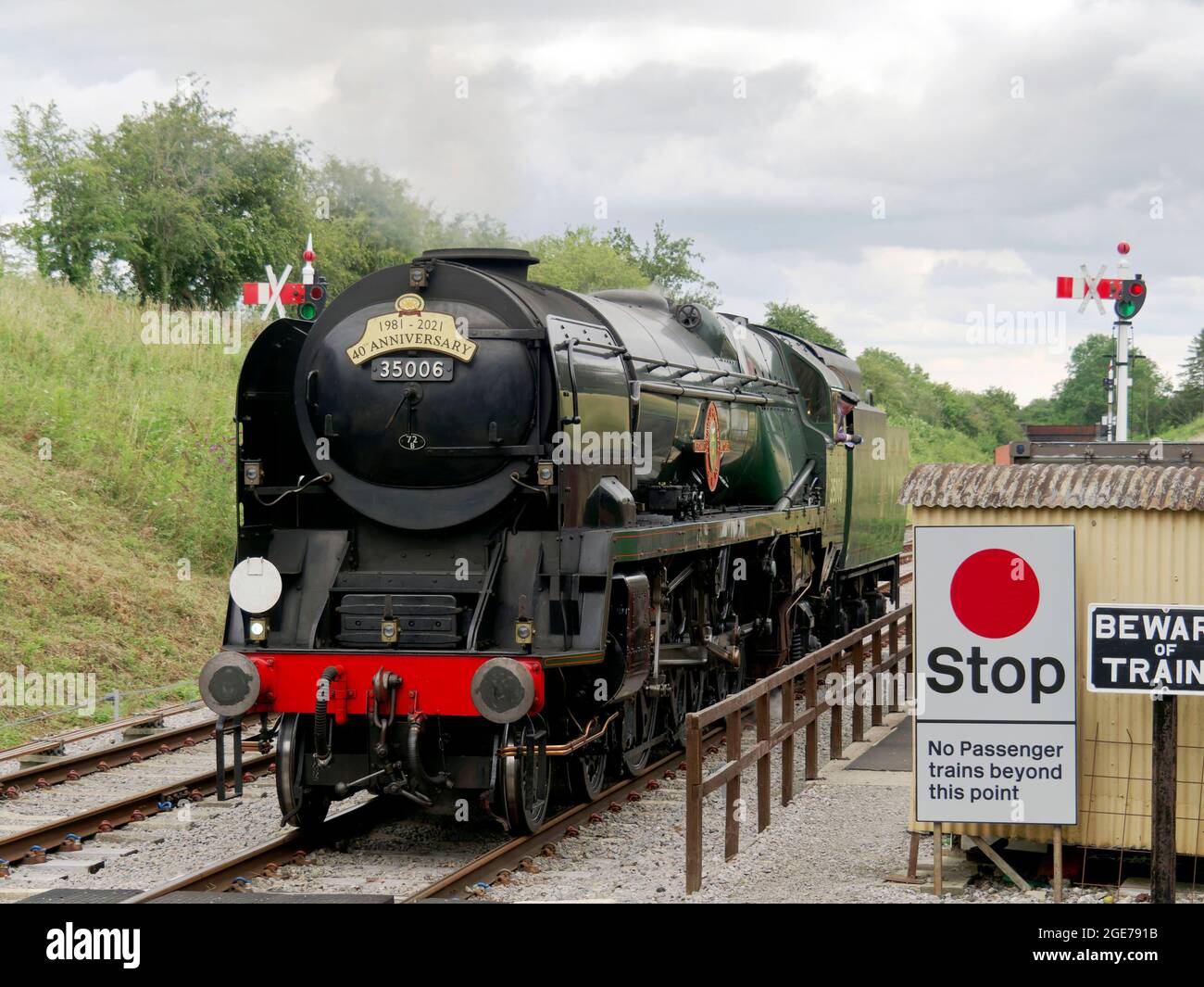 On the Gloucestershire Warwickshire Railway Bulleid "Merchant Navy ...