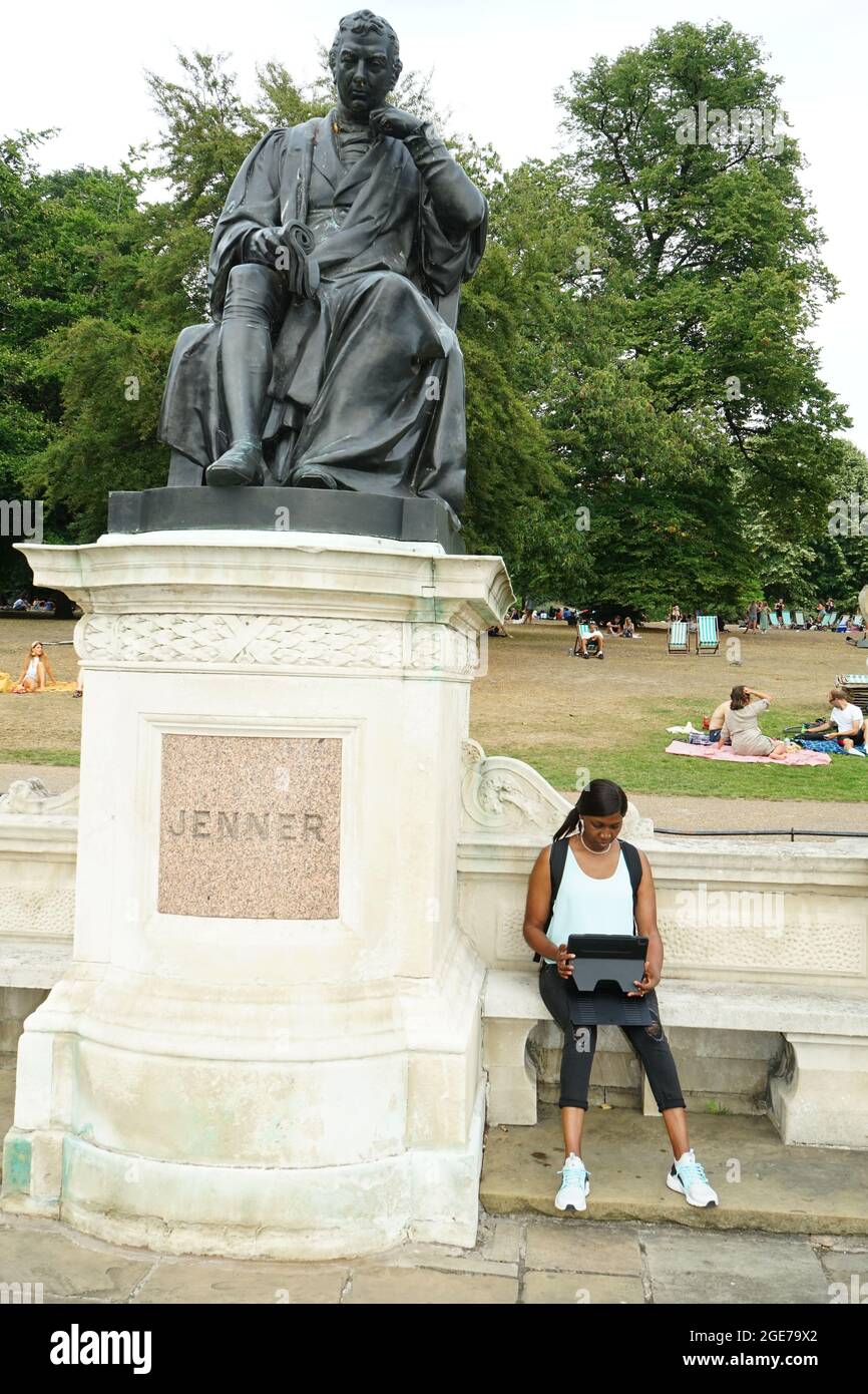 The Edward Jenner statue located at the Italian Garden in Kensington ...