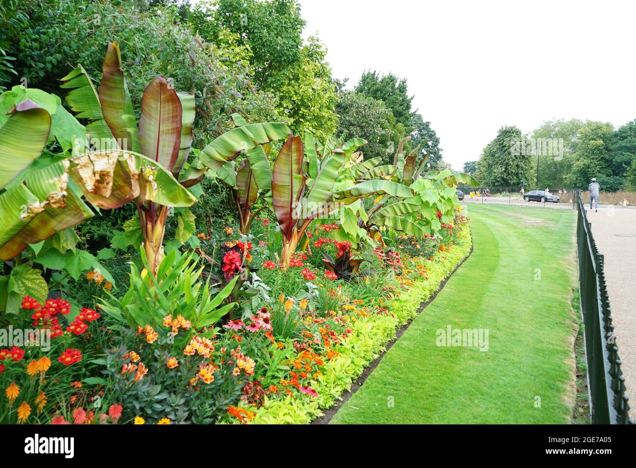 A Flower Garden in Hyde Park/Kensington Palace Garden, London, England ...