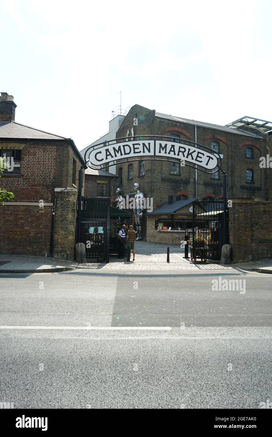 Camden Market in Camden Town, London, England, U.K Stock Photo - Alamy