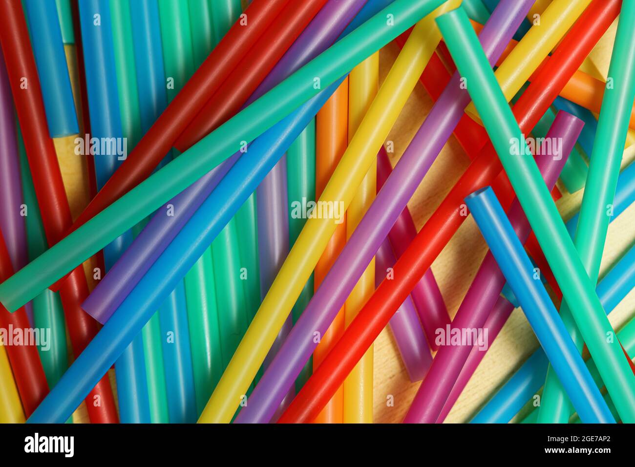 Plastic straw pollution hi-res stock photography and images - Alamy