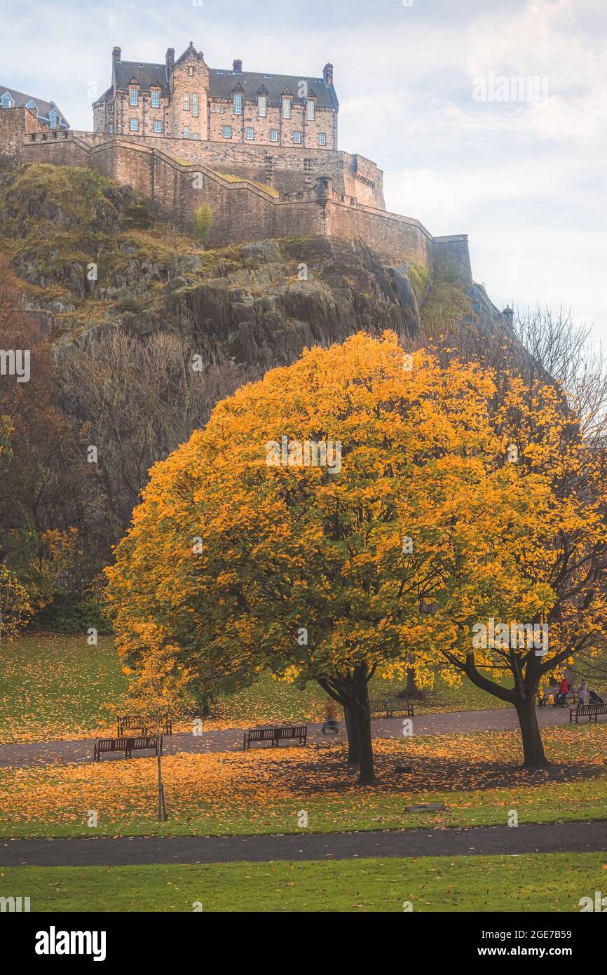 Fall of princes hi-res stock photography and images - Alamy