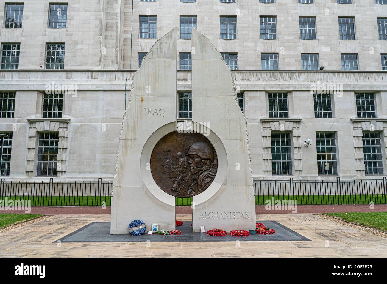 Afghanistan and Iraq Memorial created by Paul Day, dedicated to those ...
