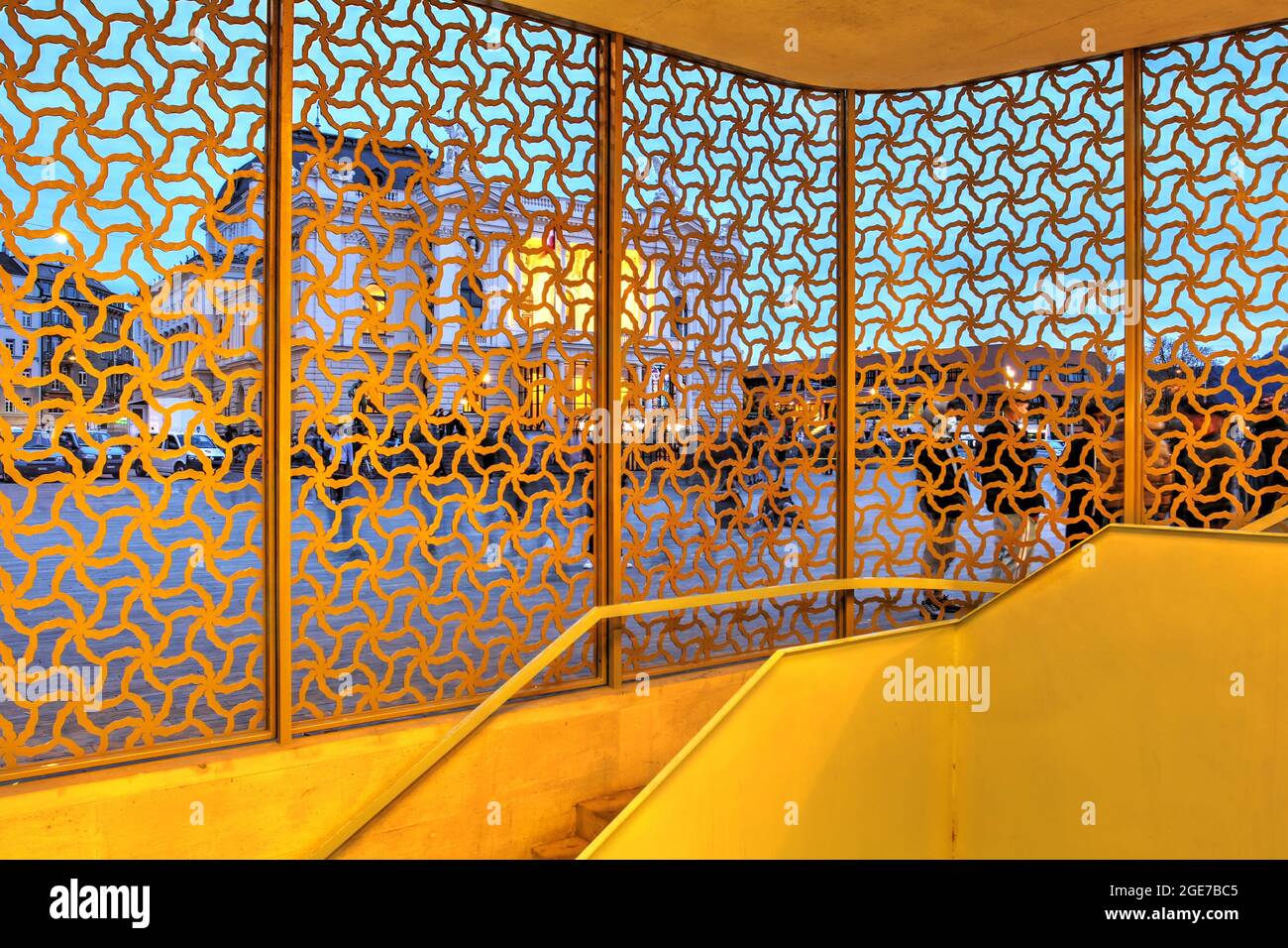 Underground pavilion hi-res stock photography and images - Alamy