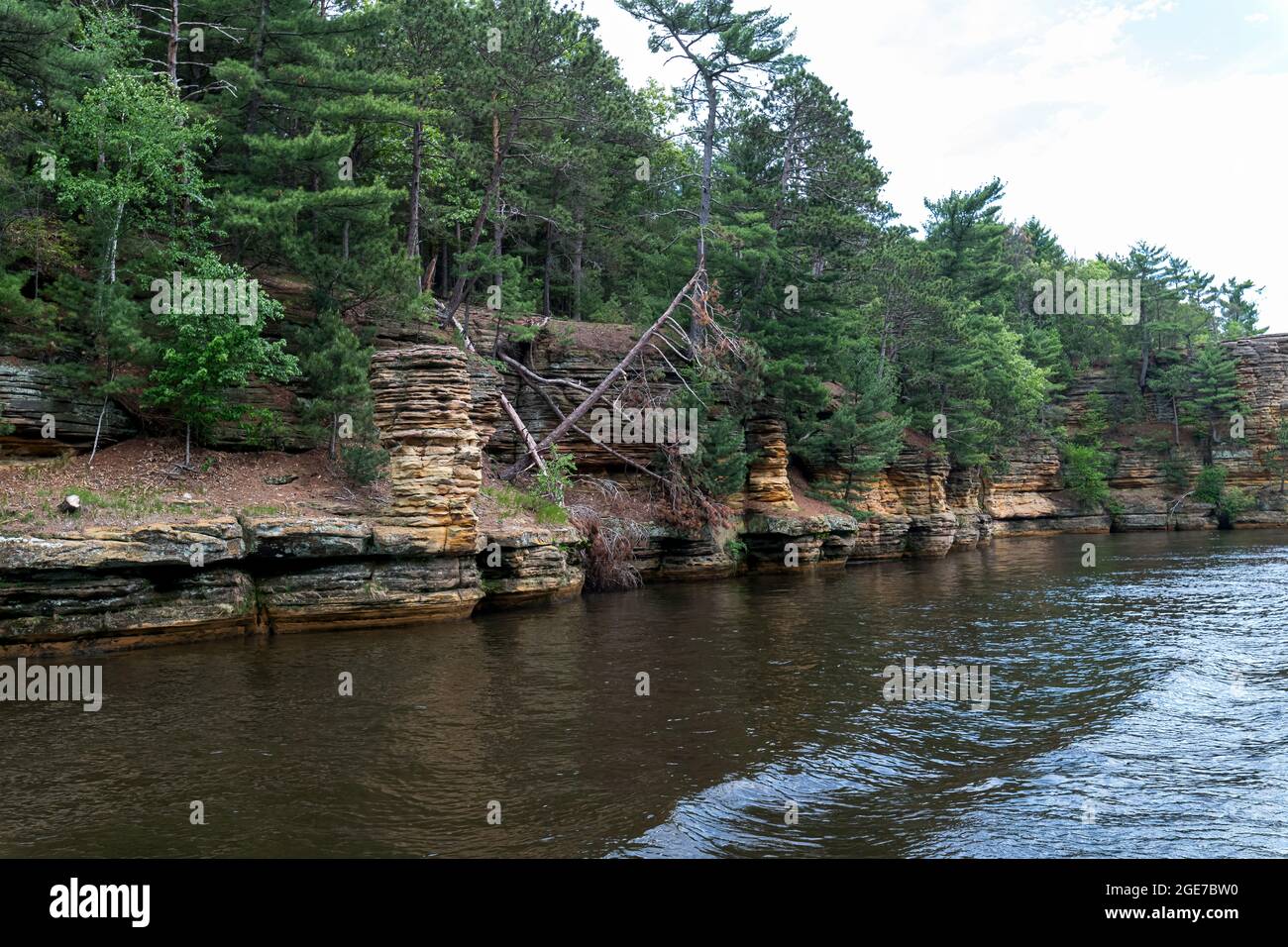 Wisconsin River rock formations and geological layering Stock Photo - Alamy
