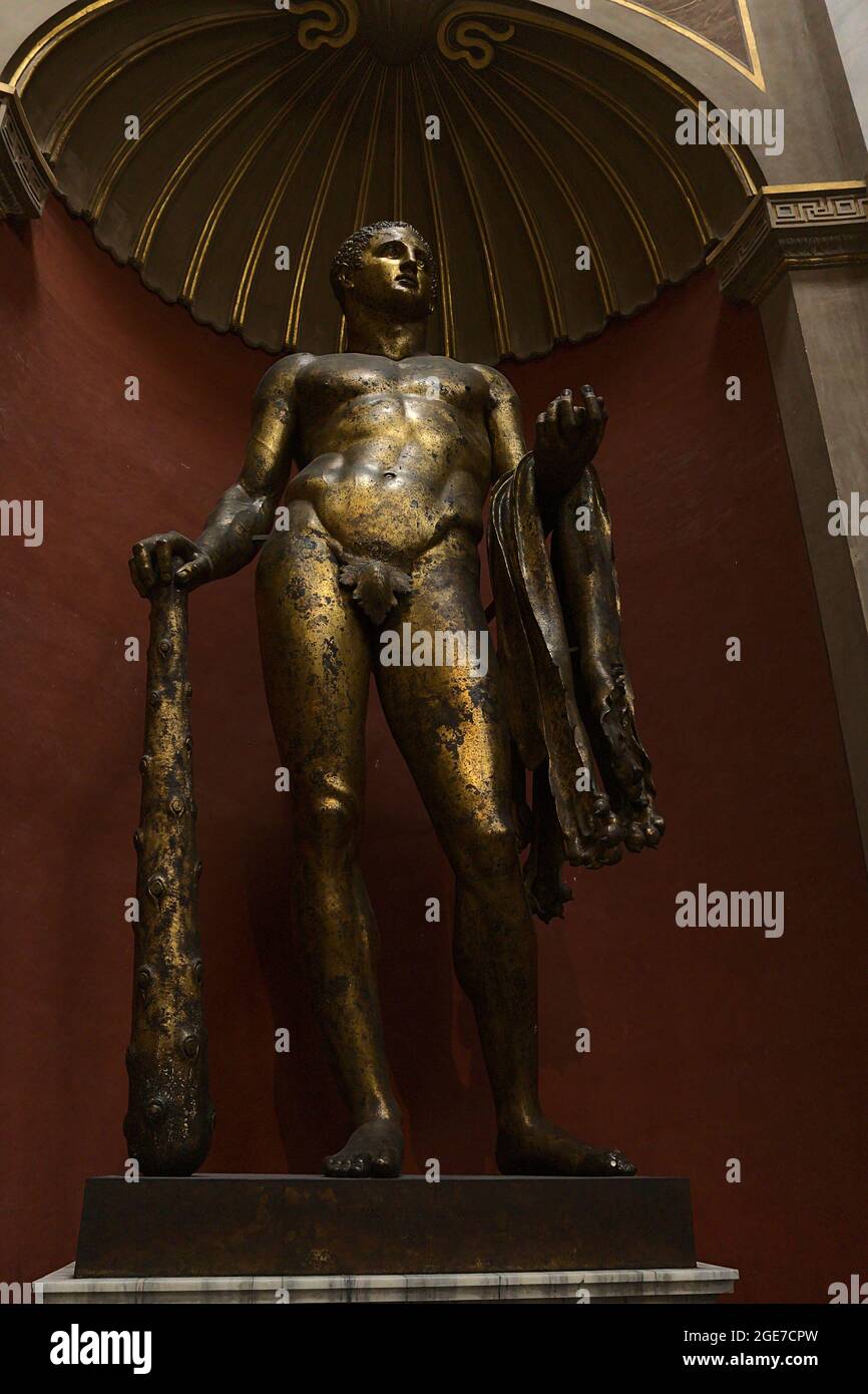 VATICAN, VATICAN CITY - Sep 01, 2019: A bronze Hercules statue in Round ...