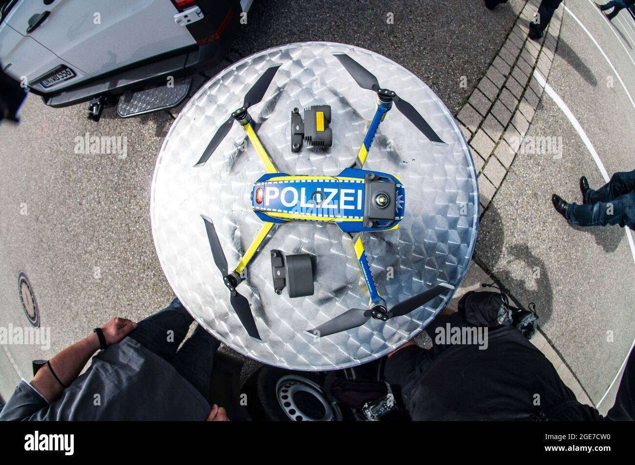 Drohnen 2021 hi-res stock photography and images - Alamy