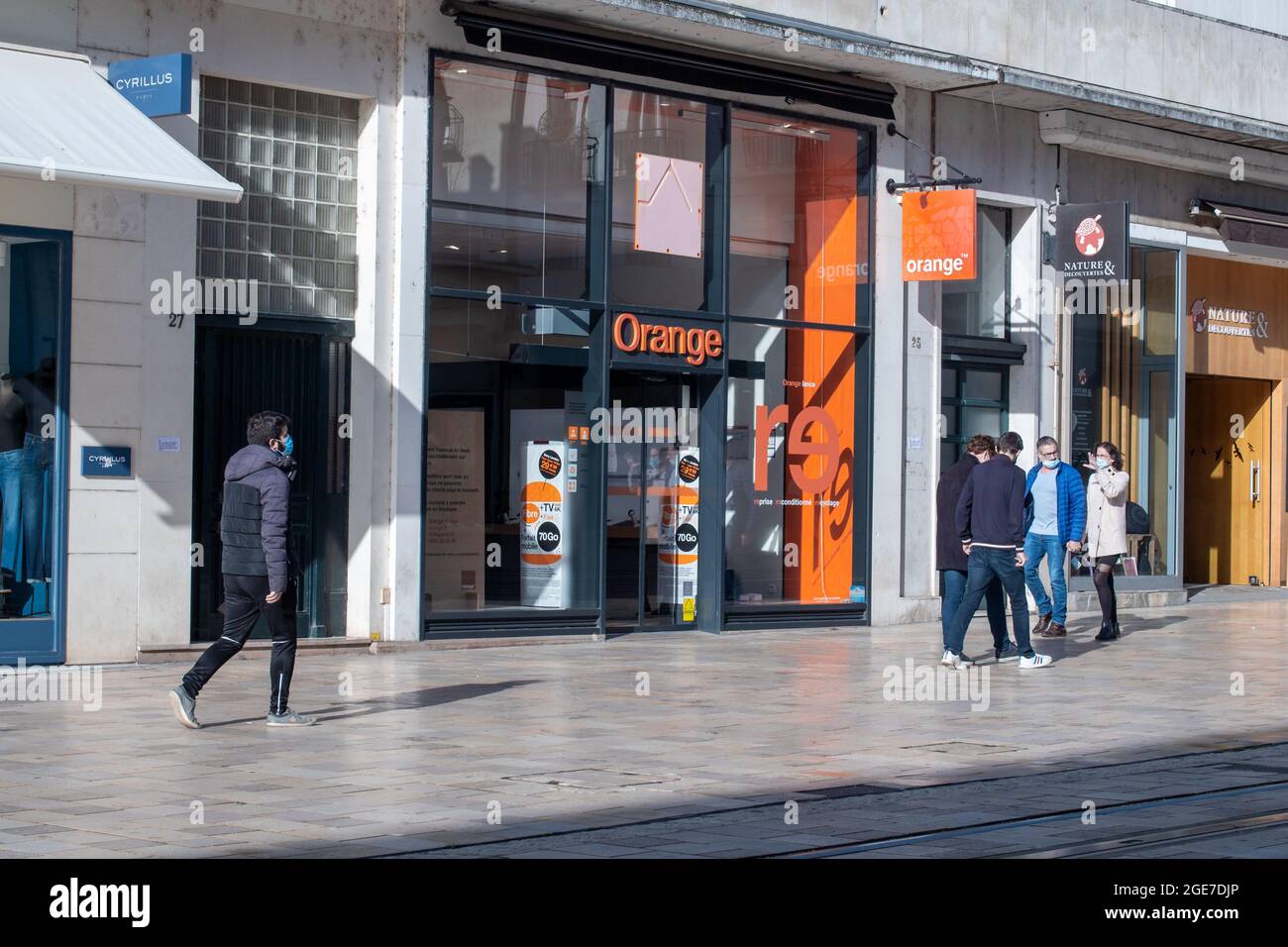 Orange mobile shop logo france hi-res stock photography and images - Alamy