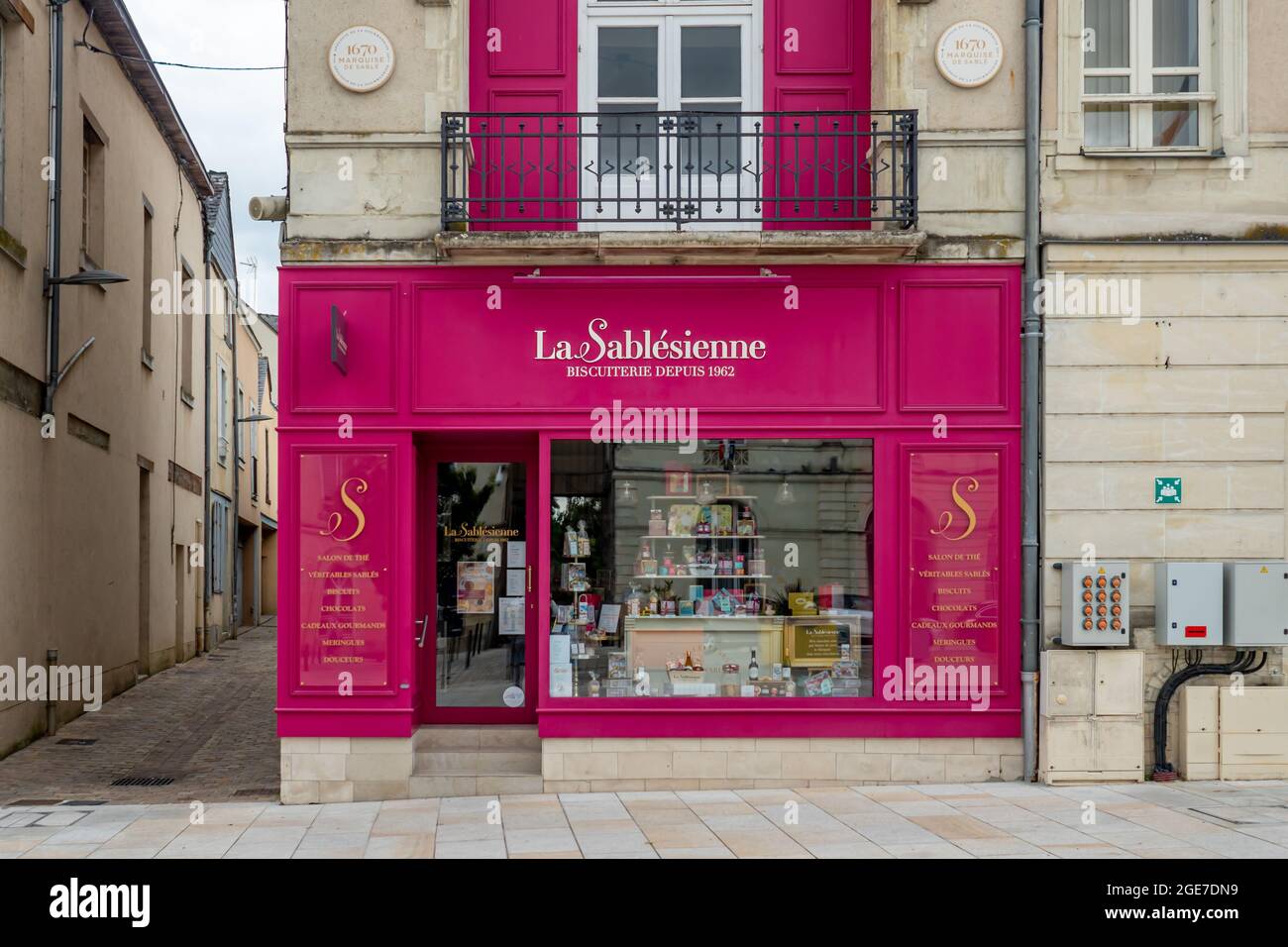 La sablesienne hi-res stock photography and images - Alamy